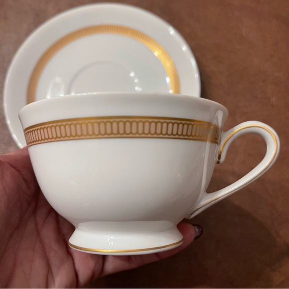 Sango | Dining | Vintage Sango China Tea Cups Saucersmultiples ...